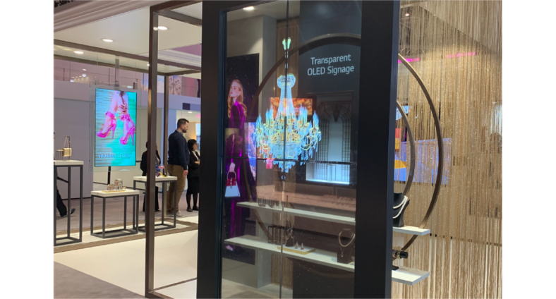 The transparent display screen has flexible installation and ...