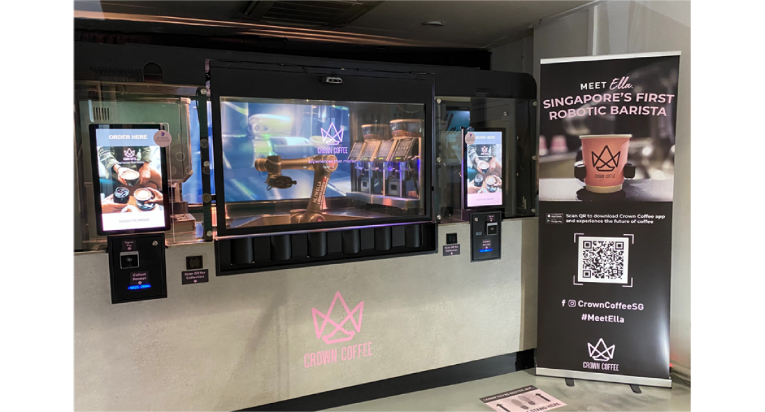 The transparent display screen has flexible installation and ...